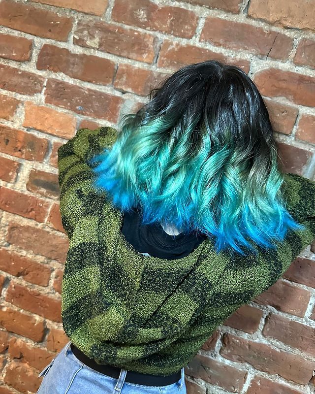 Let's Make a Statement! | Creative Hair Colours | McGills Hairdressing ...